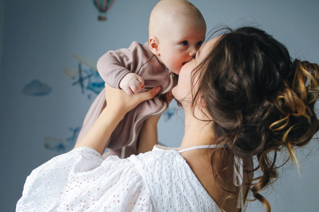 Secure Attachment: from Early Childhood to Adulthood - AP