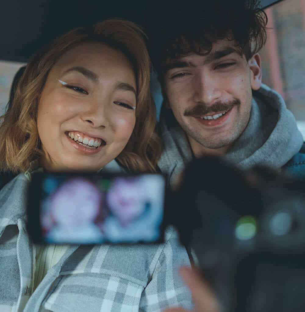 Love Bombing: Meaning and Examples